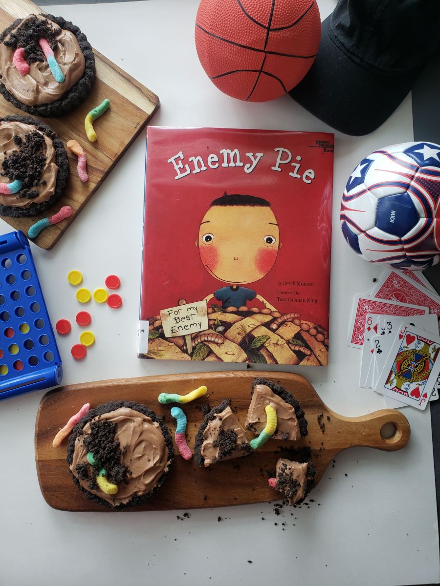 Mud Pies for Enemy Pie by Derek Munson – Novel Bakery